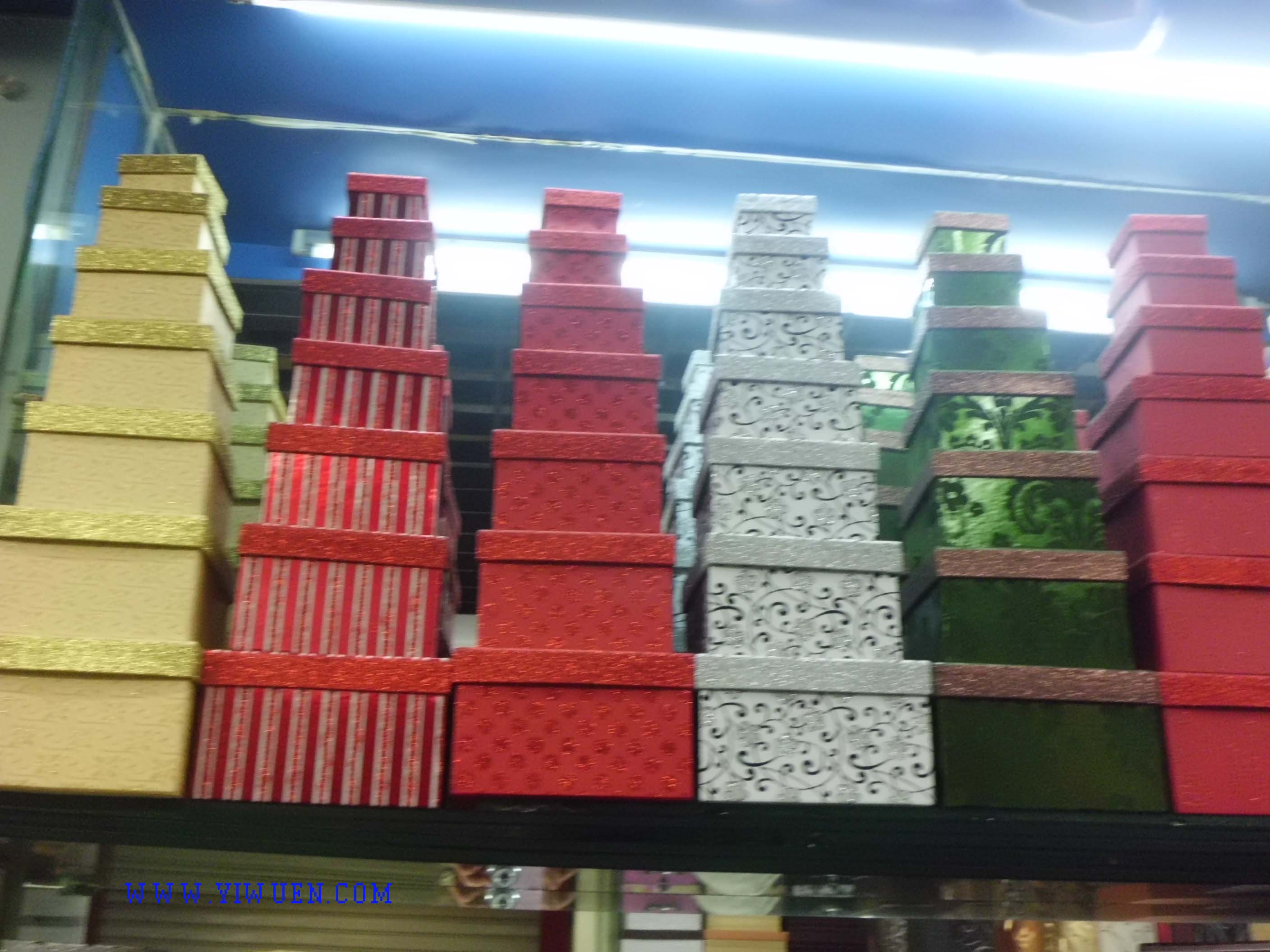 Yiwu cosmetic | AMANDA INTL GROUP in Yiwu China